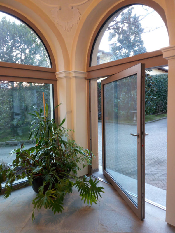 Bilico verticale in ferro taglio termico! * Opendooritalia